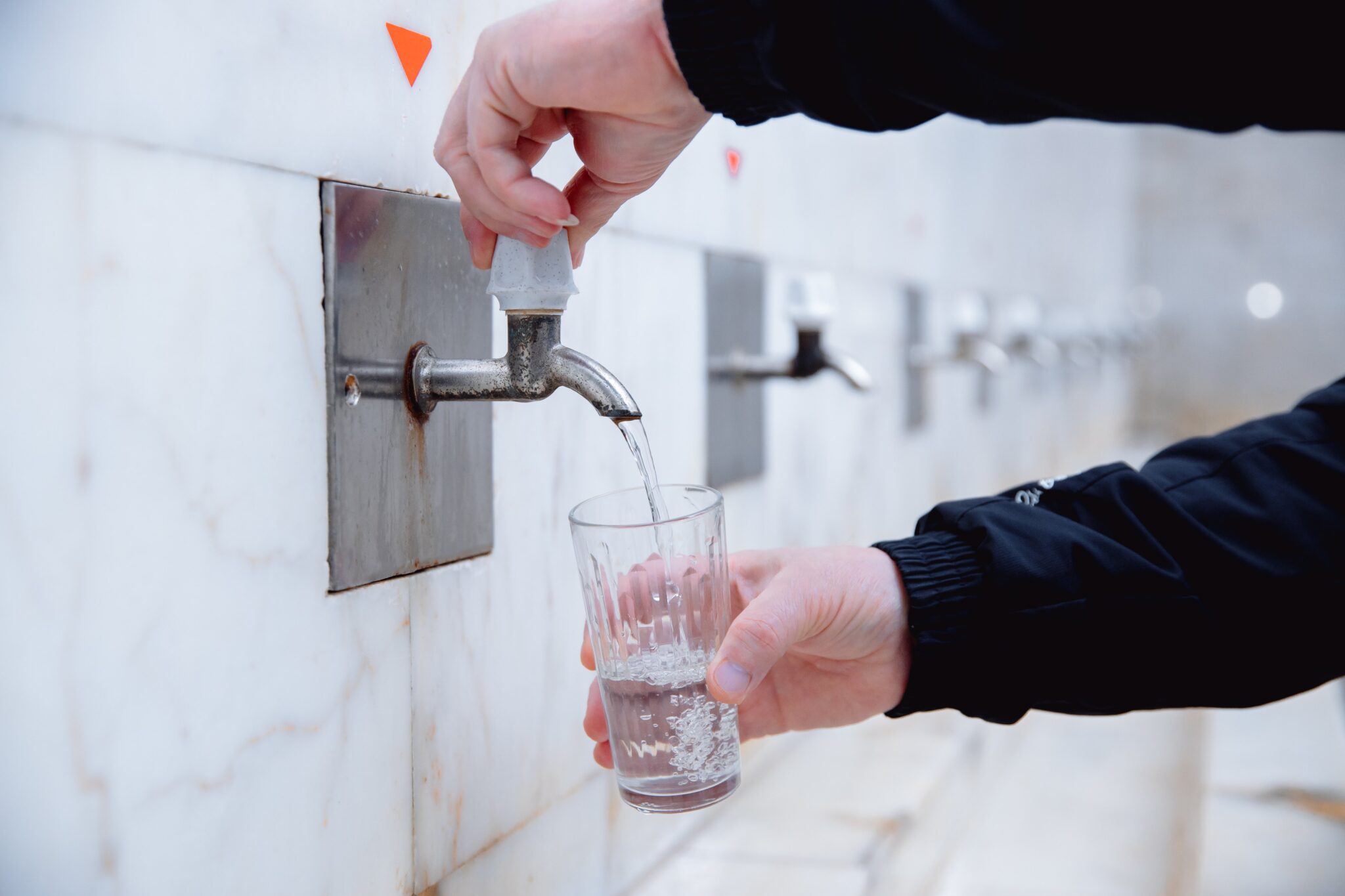 Apa minerală unicală - nufarul.md